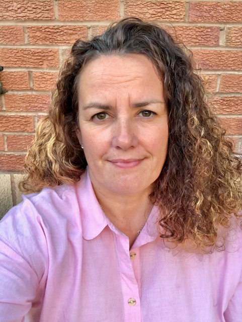 Maureen Roberts's Instagram, Twitter & Facebook on IDCrawl